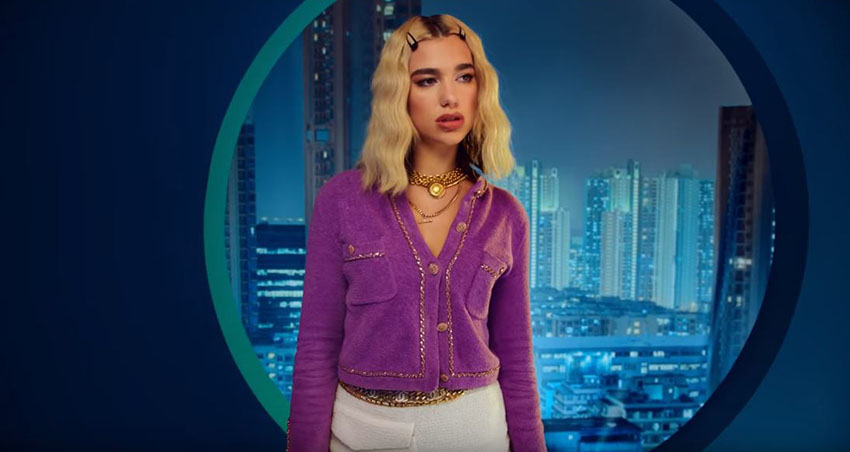 Дуа Липа вместе с Донателлой разработала новую коллекцию Versace | Womfire